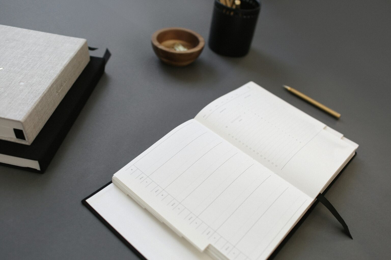 How to Keep a Daily Log: Boost Productivity and Track Your Progress ...